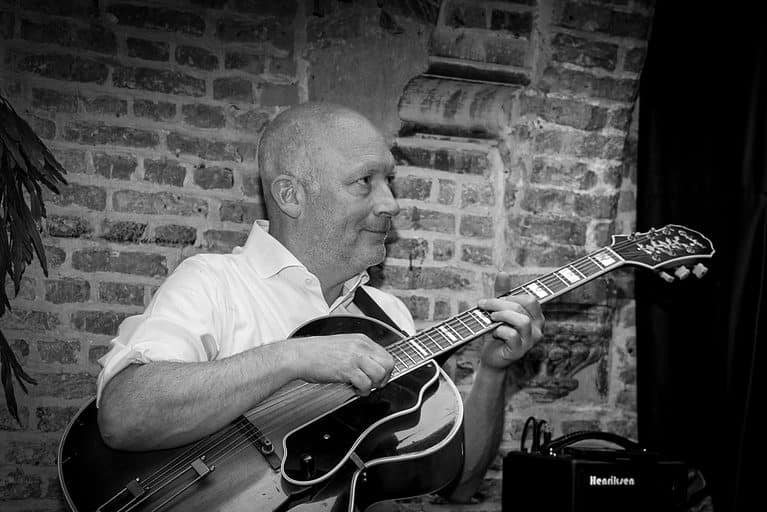 Jaap de Wit en Norbert Reijngoud zijn slecht 2 van de 6 muzikanten.